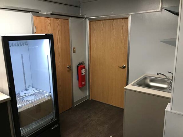 Mobile Pharmacy Facilities - Medical Units Solutions - Mobile ...